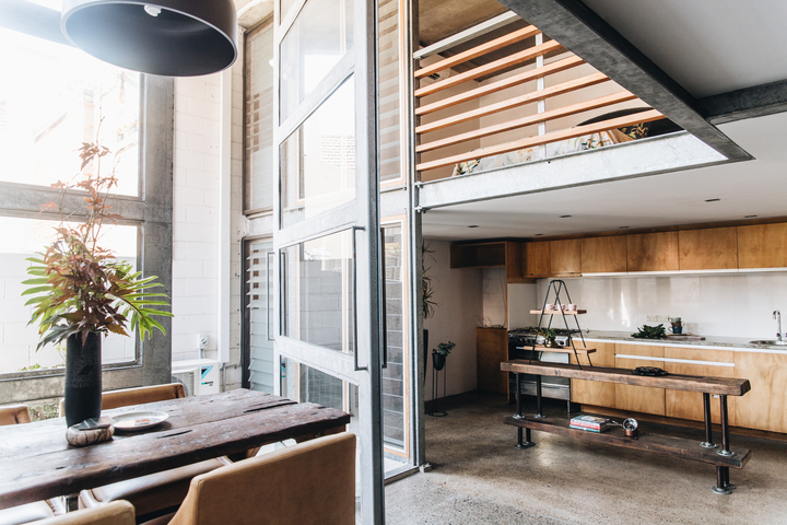 Styling Converted Industrial Warehouse, Surry Hills | Casabela ...